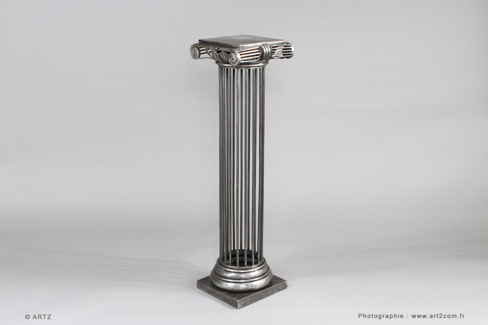 Colonnes art déco GALERIE ARTZ